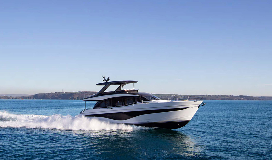 Princess Yachts America - F70